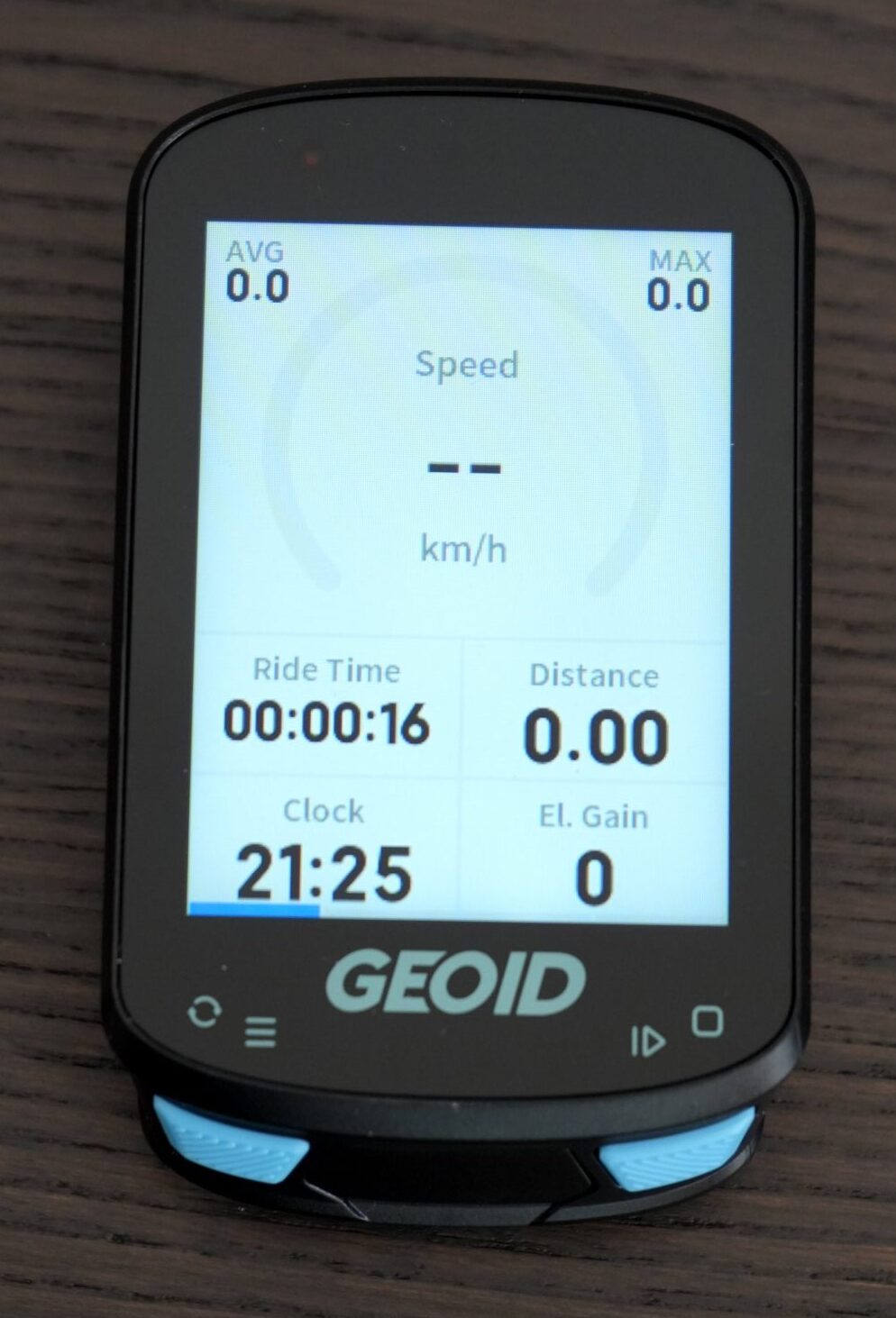 First Look at GEOID’s CC600 Smart GPS Bike Computer – Heiden.io