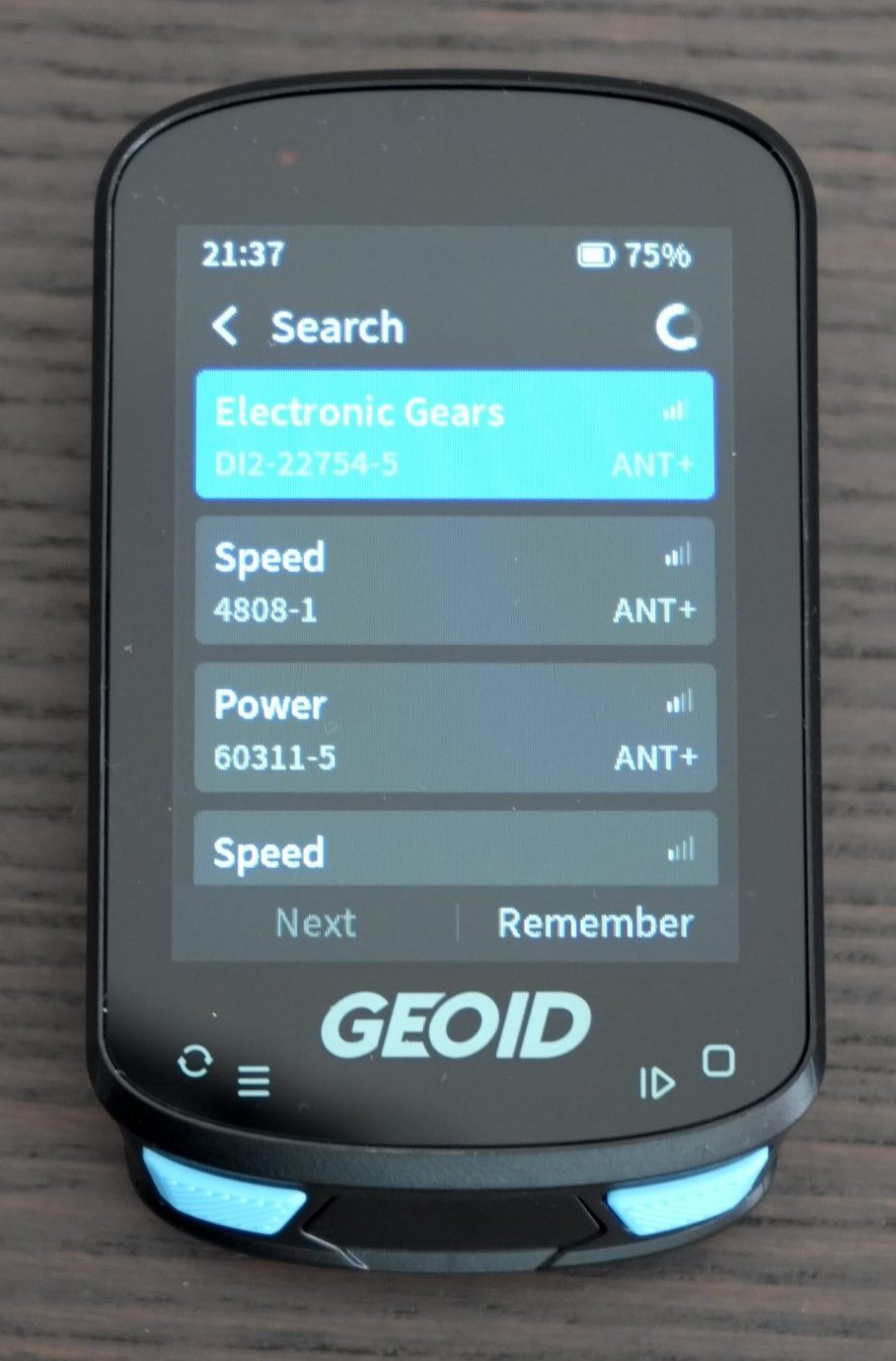 First Look at GEOID’s CC600 Smart GPS Bike Computer – Heiden.io